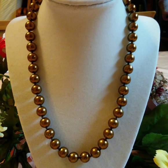 KISSAKA | Jewelry | Kissaka Brown Faux Pearl Necklace | Poshmark